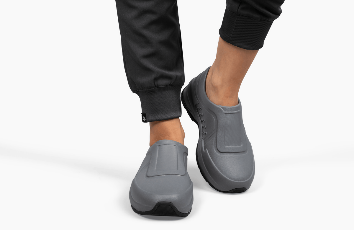 Gales Pro Line - Charcoal/Black – STAND+